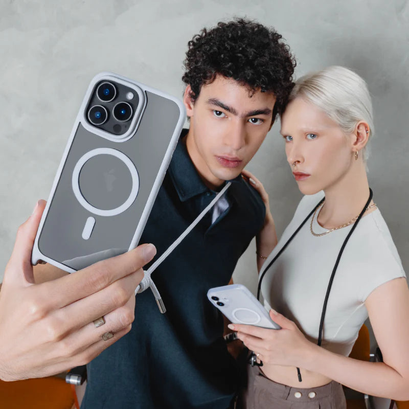 MagEasy iPhone 16 シリーズ Roam M MagSefe対応 ストラップ付きケース スマホケース アイフォン ...